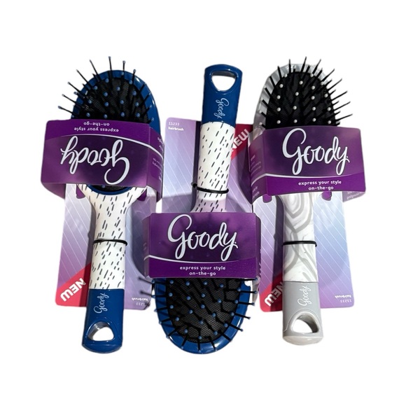 Goody | Accessories | New 3 Goody Brushesexpress Yours Style On The Go ...